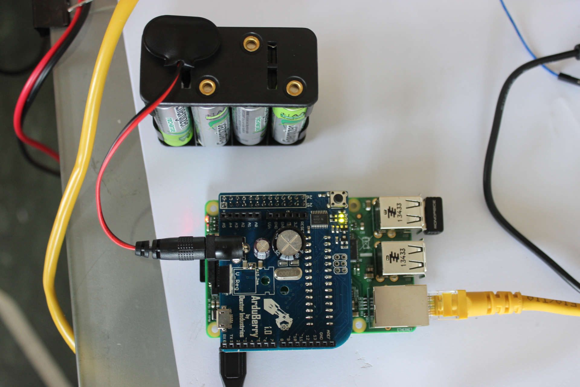 Raspberry Pi Model B+ and Dexter Industries Hardware - Dexter Industries Raspberry Pi Model B+ and Dexter Industries Hardware - Dexter Industries
